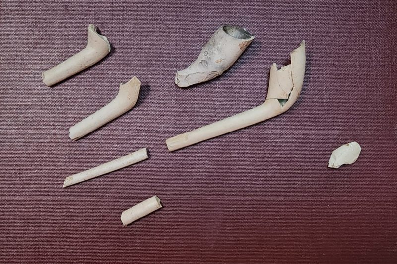 Dating Colonial Pipes and Pipestems | Todd's Archives